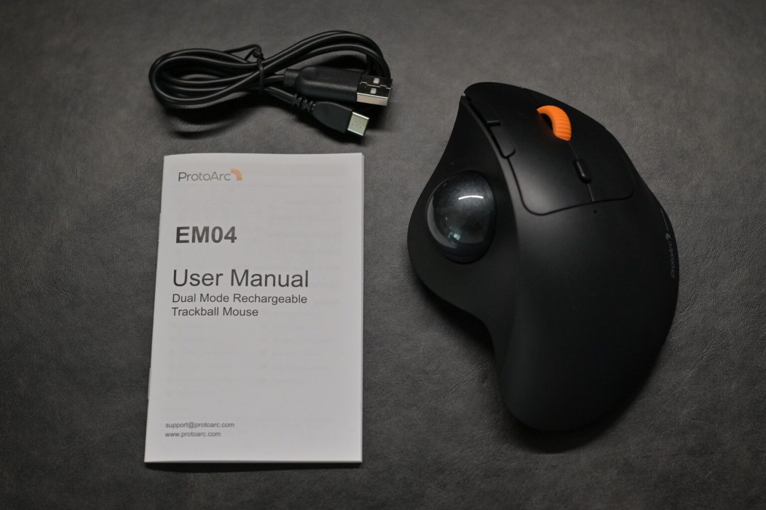 ProtoArc トラックボールマウス EM04レビュー！コスパヤバすぎるマウスきた | なんぶろ