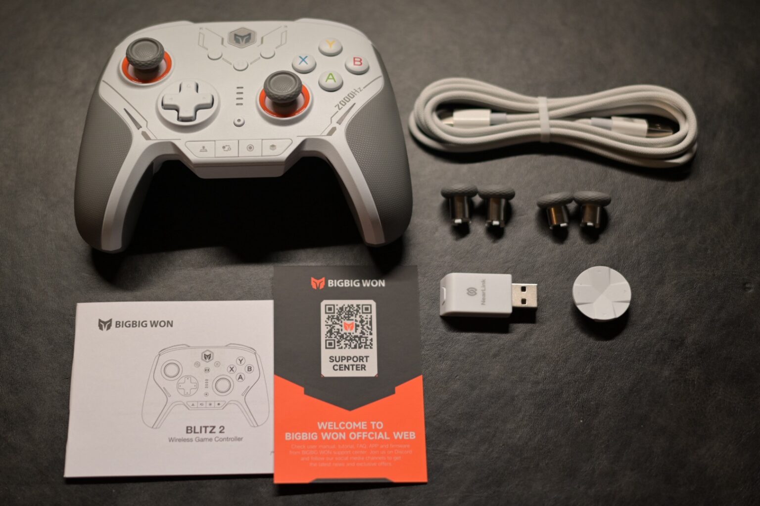 【体験レビュー】BigBigWon Blitz 2 TMR ｜2000Hz＆TMRスティックで反応抜群な競技志向ゲームパッド | なんぶろ